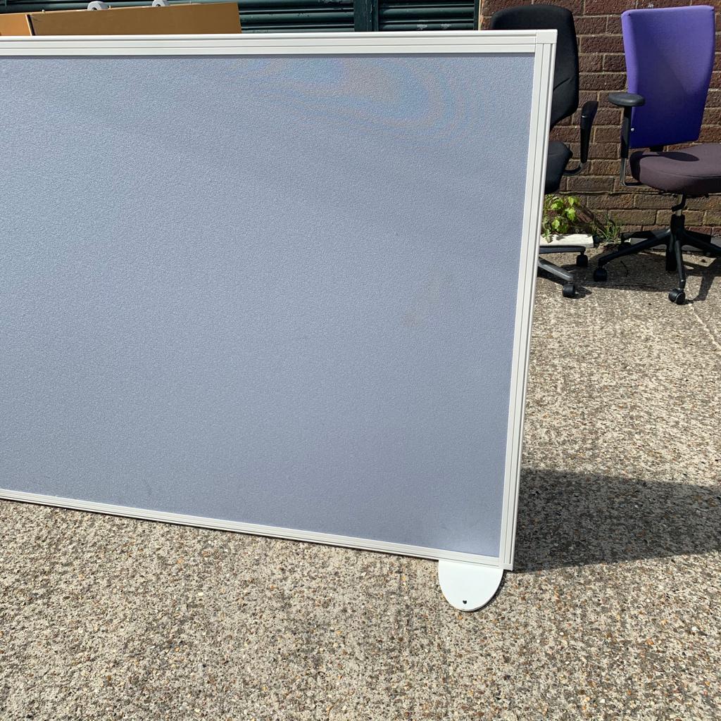 Acoustic screens – The Office Furniture Company